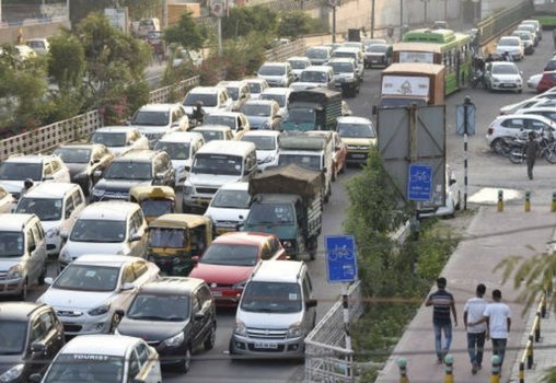 6 Reasons Why We’re Always Stuck In Traffic And How We Can Fix It ...