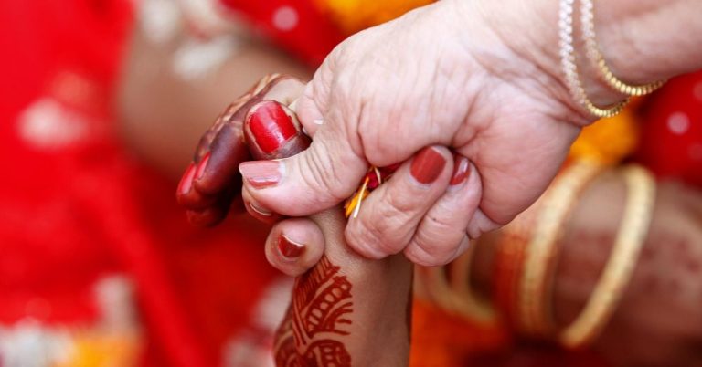 Why Dowry System In India Must Be Eradicated Right Away | Youth Ki Awaaz