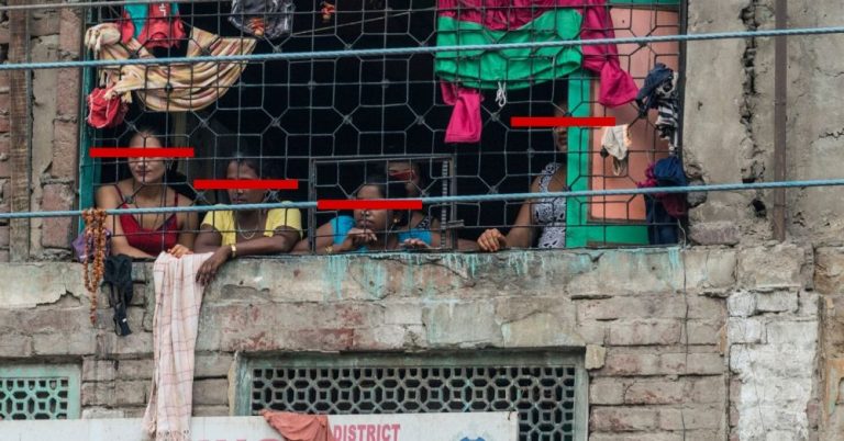 Child Labour: Sex Workers Ke Bacche Aur Bal Mazduri