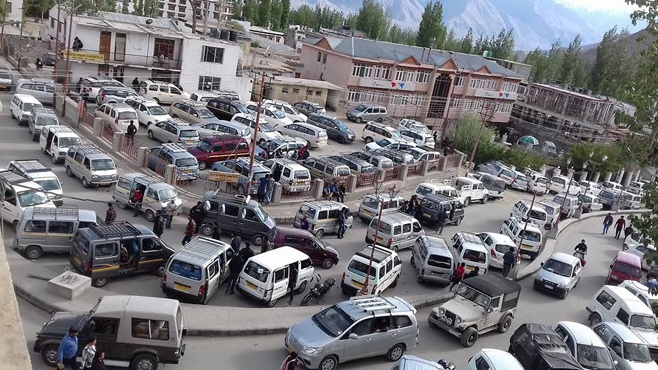 Traffic Jams At 12,000 Feet: Why Leh Needs Fewer Private Vehicles ...