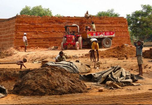 Does Bonded Labour Still Prevail In India? | Youth Ki Awaaz