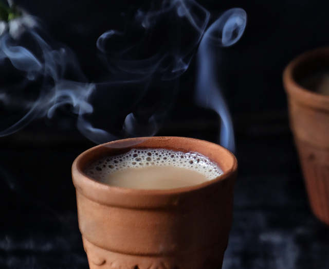 Indians Love Chai Sutta Bar: Why Do We Love Tea? | Youth Ki Awaaz