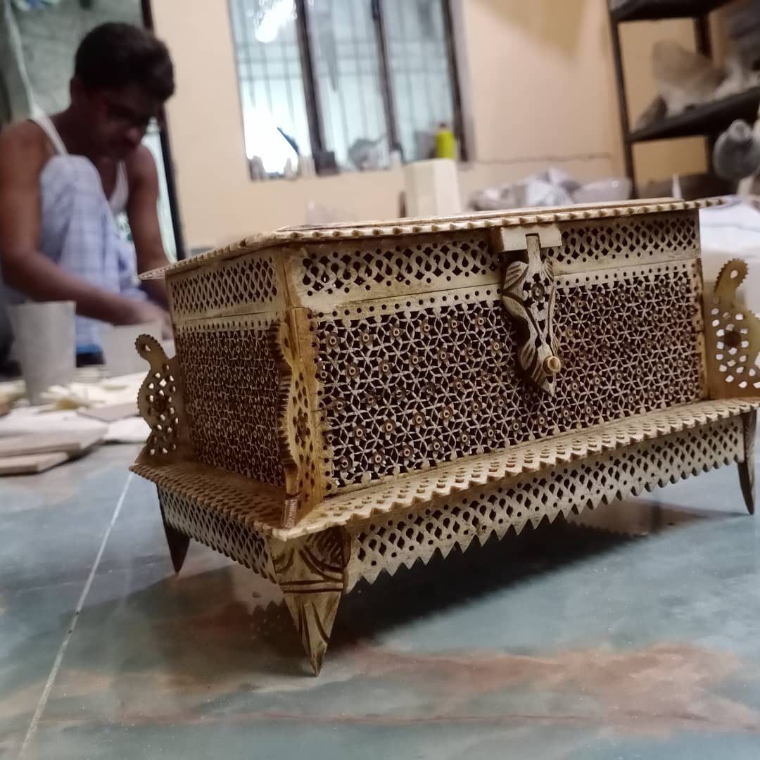 Preserving Craft: The Struggle Of Bone Craving In Lucknow’s Market | Youth Ki Awaaz